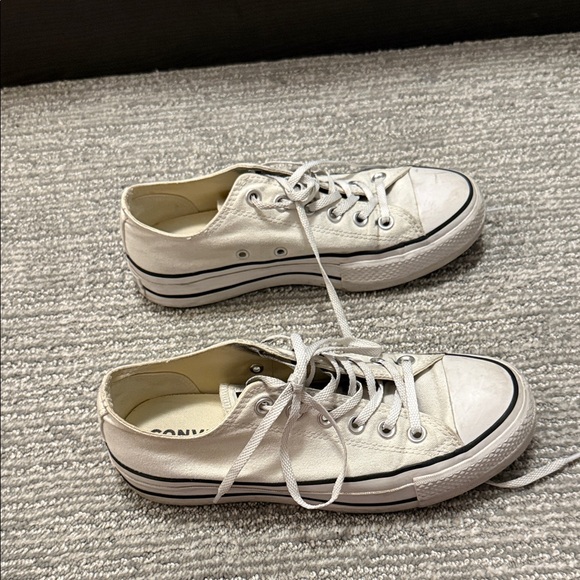 Converse | Shoes | Converse White Lowtop Sneakers | Poshmark
